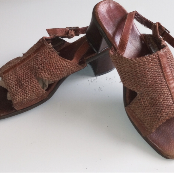 Trotters | Shoes | Trotters Womens Brazilian Leather Slide Sandals ...
